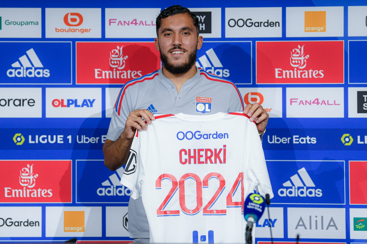 Oficjalnie: Rayan Cherki przedłużył kontrakt z Olympique Lyon