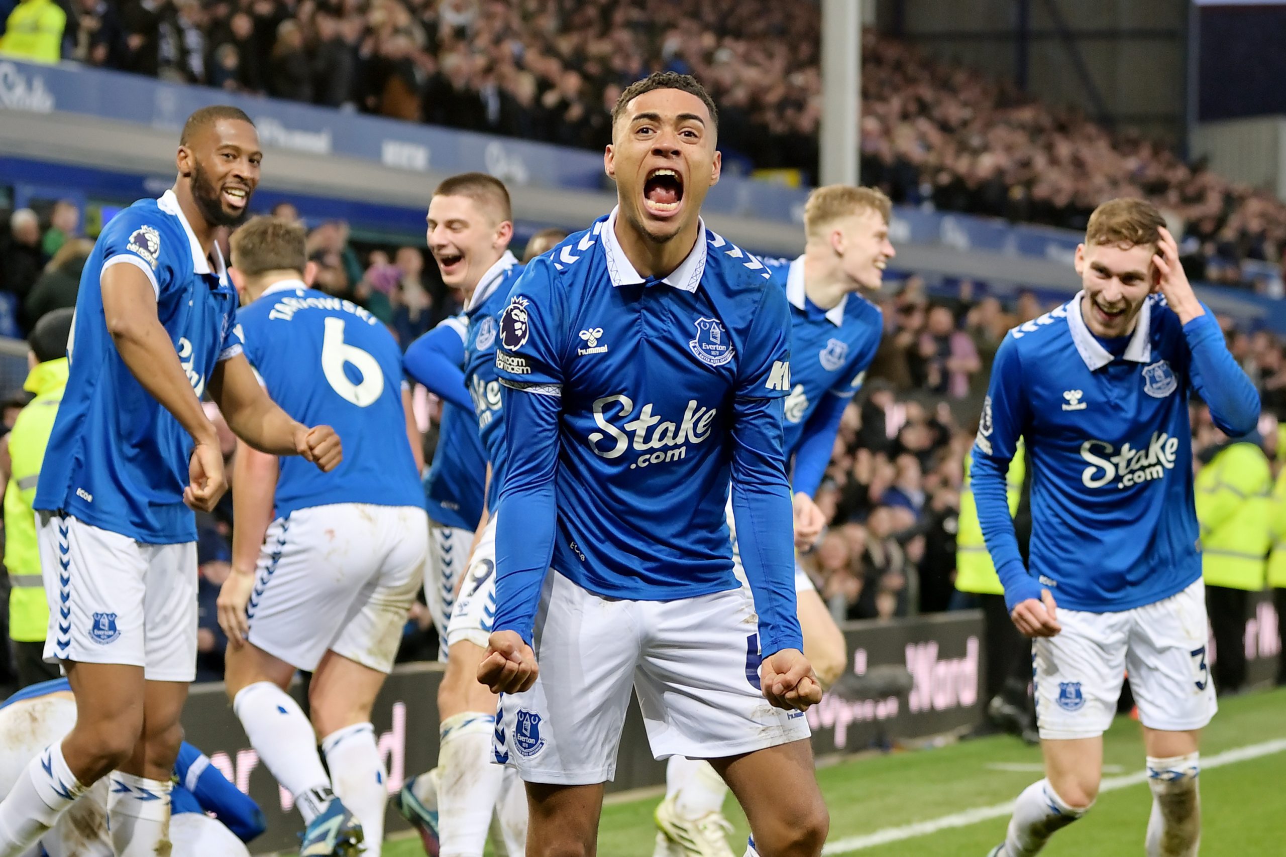 Premier League: Chelsea z kolejną porażką. Everton wychodzi na prostą